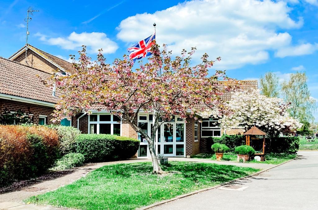 Watchfield Primary School, Watchfield, Wiltshire | Teaching Jobs ...